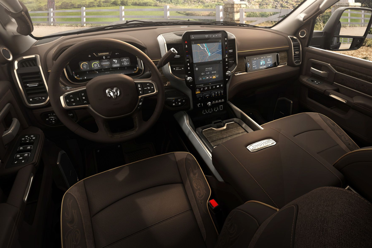 2025 Ram 2500 Heavy Duty Model Review | Decorah CDJR